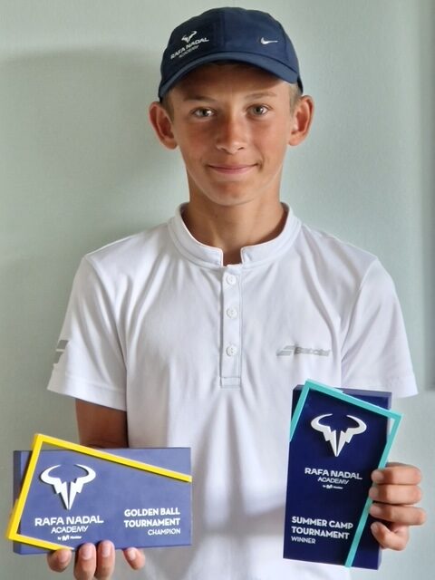 Harrison wows on the tennis courts