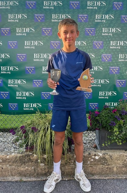 Harrison wows on the tennis courts